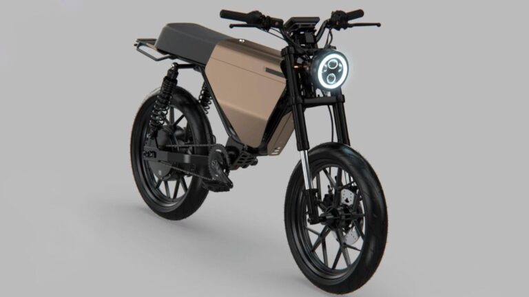 ONYX RCR 80V Review — The 65-MPH “Moped” That Breaks All The Rules
