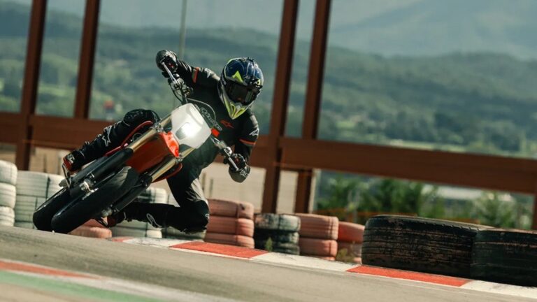 Stark VARG SM 2025 Electric Supermoto — Price, Specs, And Release Date