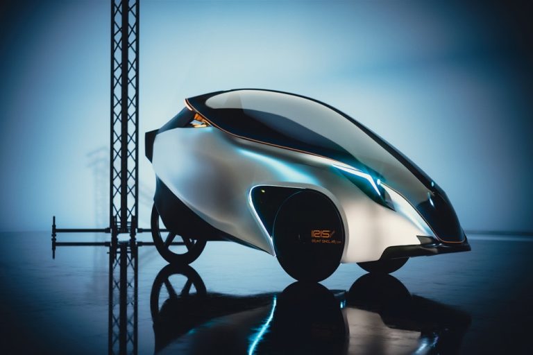 IRIS ETrike: £10,000 Enclosed E-Trike By Grant Sinclair